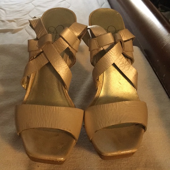 Jessica Simpson | Shoes | Metallic Gold Jessica Simpson Platform ...